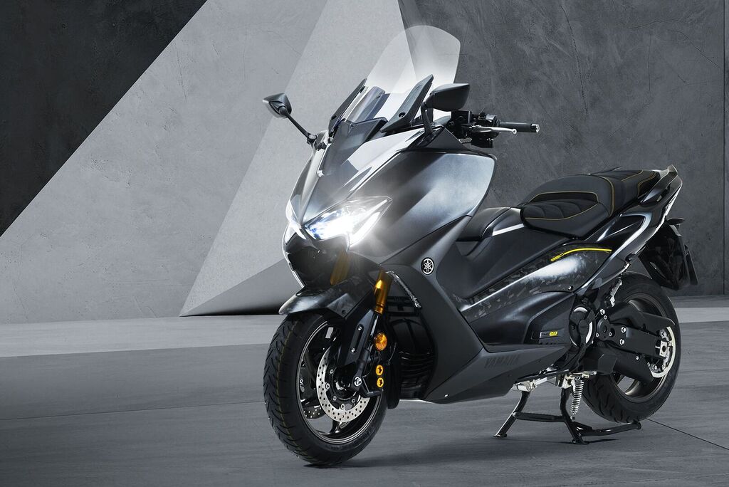 Yamaha TMAX560 E TMAX560 Tech MAX 2024 • Alta Cilindrada
